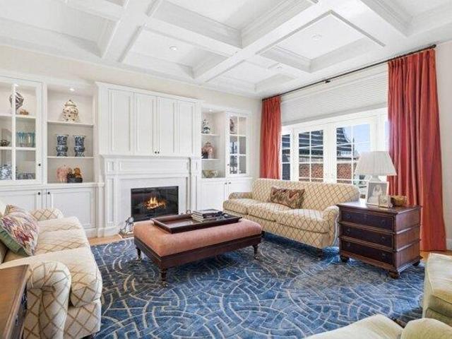 condo with 4 bedroom, Boston MA DS102120642