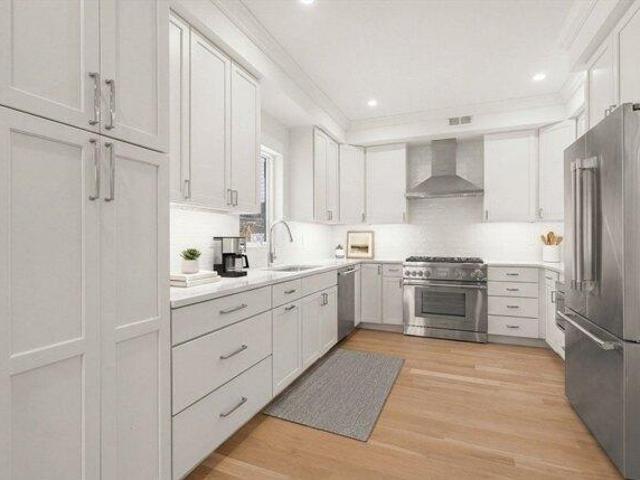 condo with 4 bedroom, Boston MA DS102121463