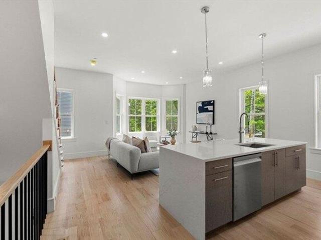 condo with 4 bedroom, Boston MA DS103665807