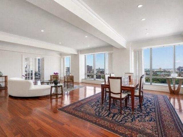 condo with 4 bedroom, Boston MA DS104444559