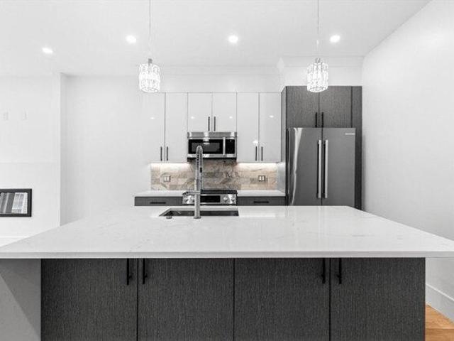 condo with 4 bedroom, Boston MA DS104234588