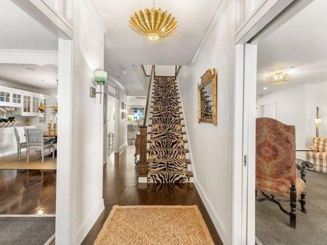 condo with 4 bedroom, Boston MA ES103443963