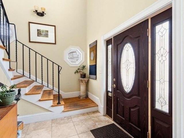condo with 4 bedroom, Boston MA ES103069638