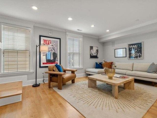 condo with 4 bedroom, Boston MA ES103099930
