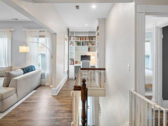 condo with 4 bedroom, Boston MA ES103101150