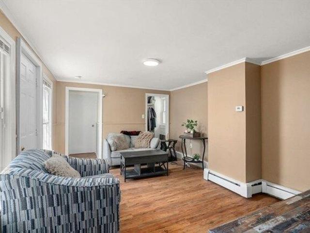 condo with 4 bedroom, Boston MA ES103163156