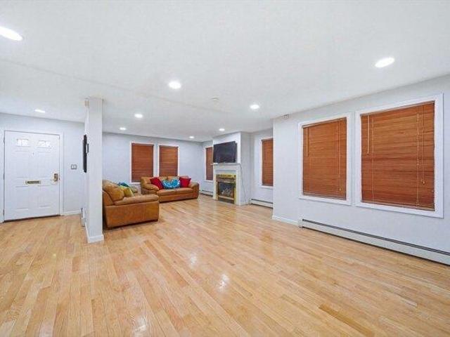 condo with 4 bedroom, Boston MA ES103188708