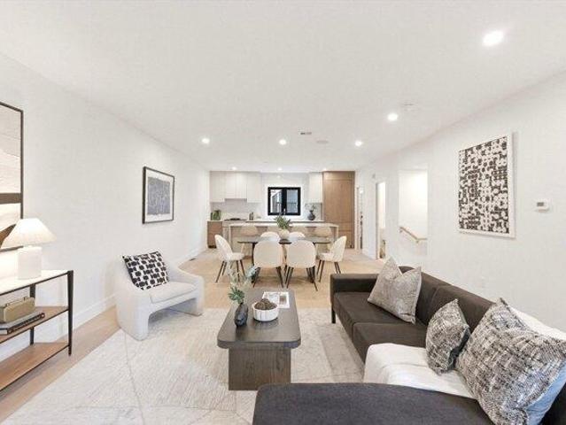 condo with 4 bedroom, Boston MA ES104760995