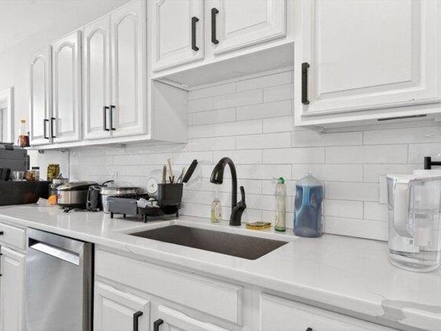condo with 4 bedroom, Boston MA ES104761993