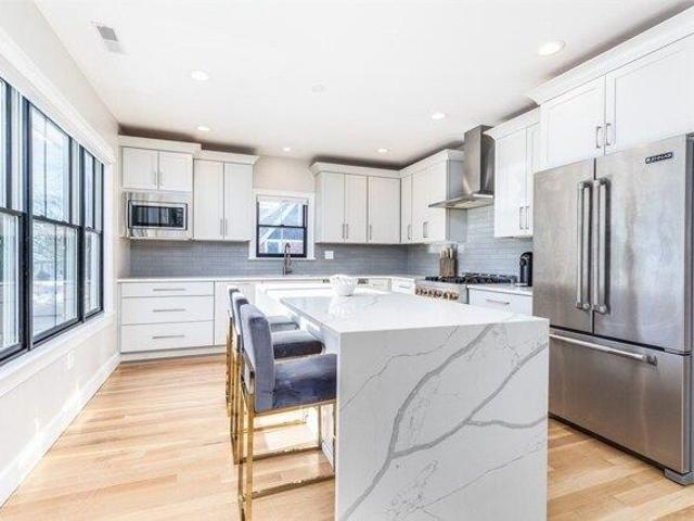 condo with 4 bedroom, Boston MA ES104832725