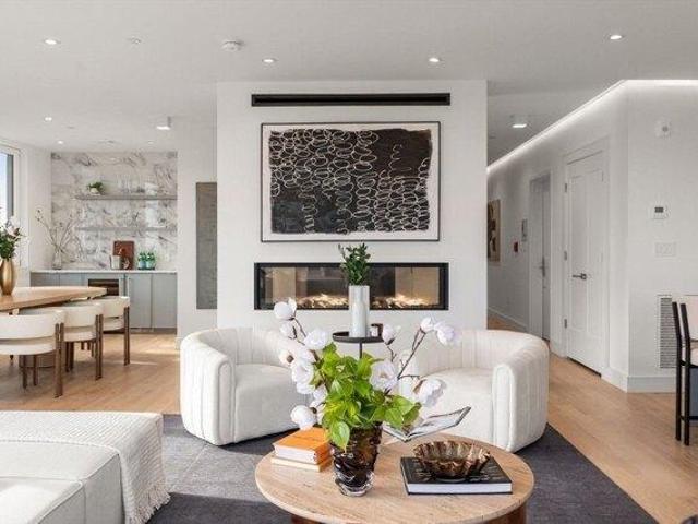 condo with 4 bedroom, Boston MA ES104920085