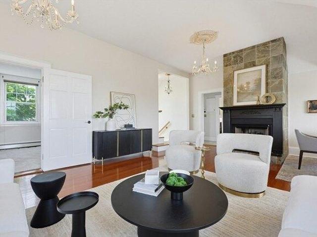 condo with 4 bedroom, Boston MA ES105059048
