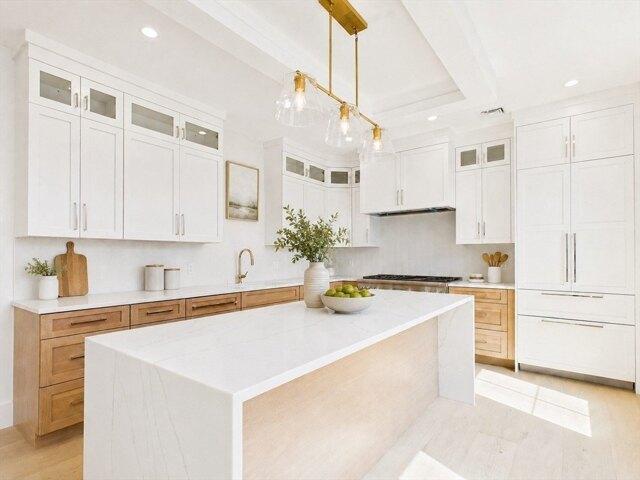 condo with 4 bedroom, Boston MA ES105082728