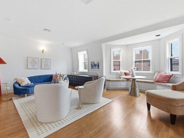 condo with 4 bedroom, Boston MA ES105143210