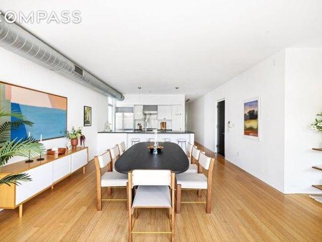 condo with 4 bedroom, Brooklyn NY ES105204161