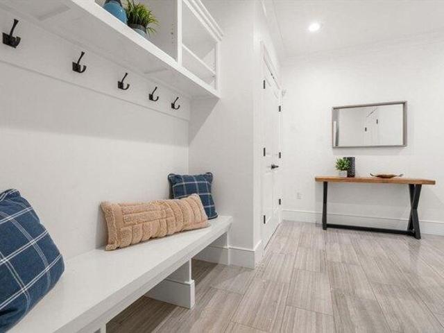 condo with 4 bedroom, Brookline MA DS102372899