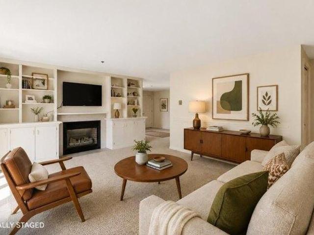condo with 4 bedroom, Brunswick ME ES103249419