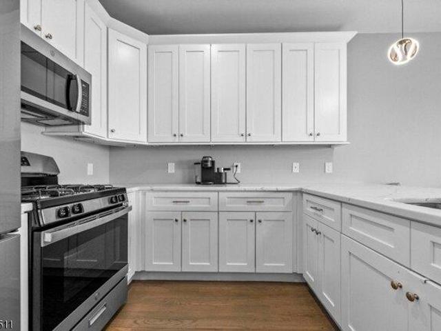 condo with 4 bedroom, Butler NJ DS102315478