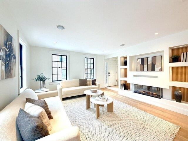 condo with 4 bedroom, Cambridge MA DS101934784