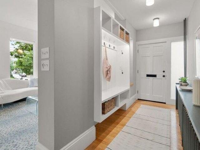 condo with 4 bedroom, Cambridge MA ES104542197