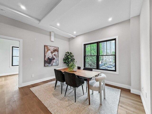 condo with 4 bedroom, Cambridge MA ES105092977