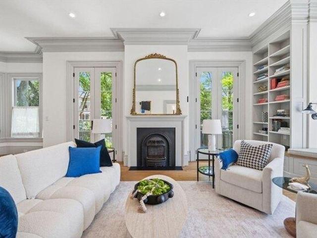 condo with 4 bedroom, Cambridge MA ES105277952