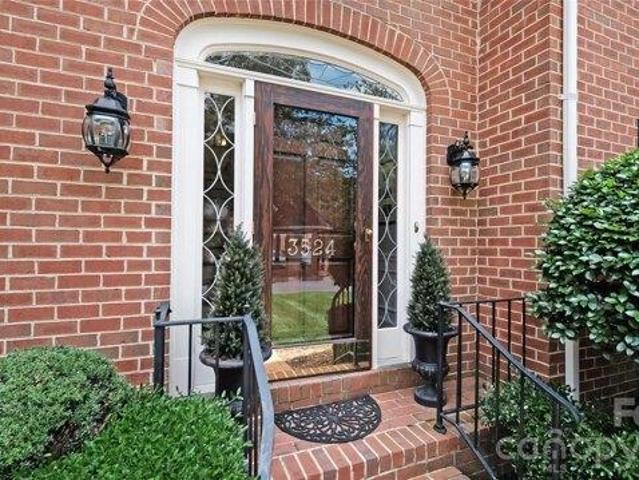 condo with 4 bedroom, Charlotte NC ES104903003