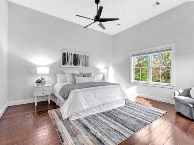 condo with 4 bedroom, Chelmsford MA DS102595396