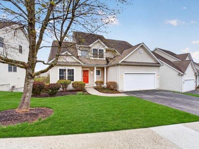 condo with 4 bedroom, Danbury CT DS102779454