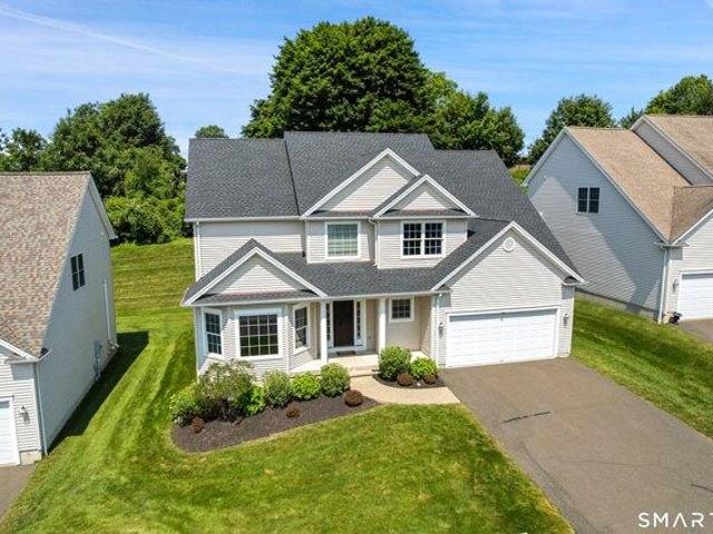 condo with 4 bedroom, Danbury CT ES104761569