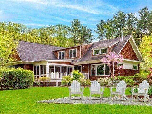 condo with 4 bedroom, Dedham MA DLS102860744