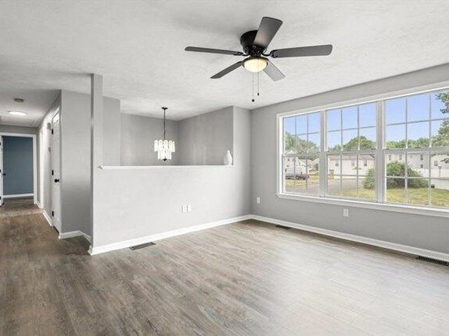 condo with 4 bedroom, Dighton MA ES105093210
