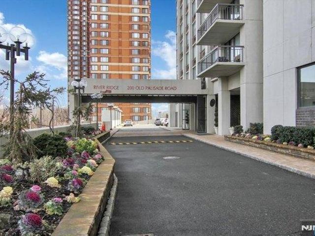 condo with 4 bedroom, Fort Lee NJ DLS102317642