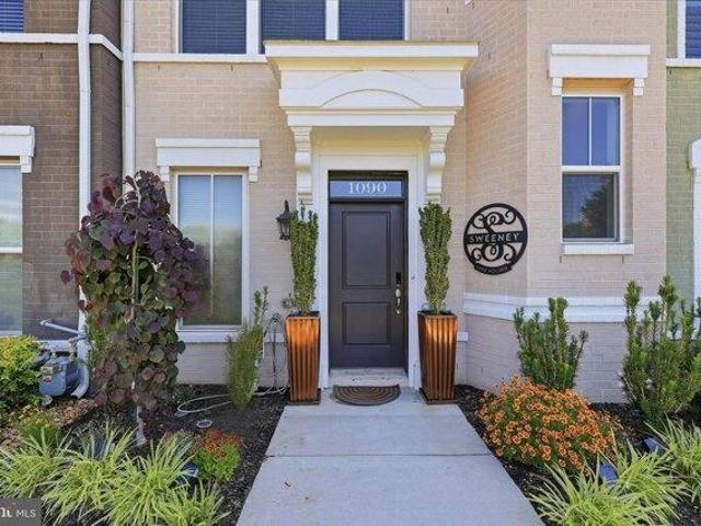 condo with 4 bedroom, Frederick MD DS103603054