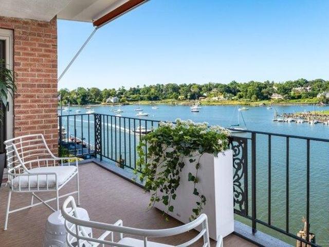 condo with 4 bedroom, Greenwich CT DLS103071135