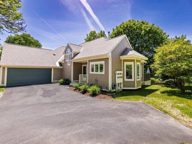 condo with 4 bedroom, Hanover NH DS103849510