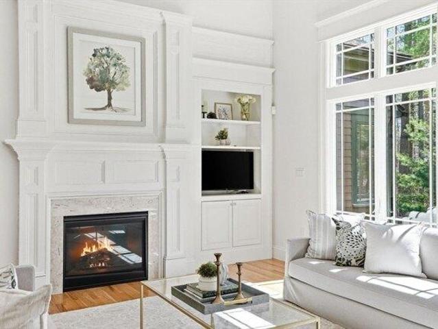 condo with 4 bedroom, Hingham MA ES105125677