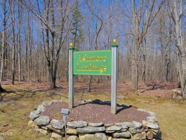 condo with 4 bedroom, Hinsdale MA DS104075549