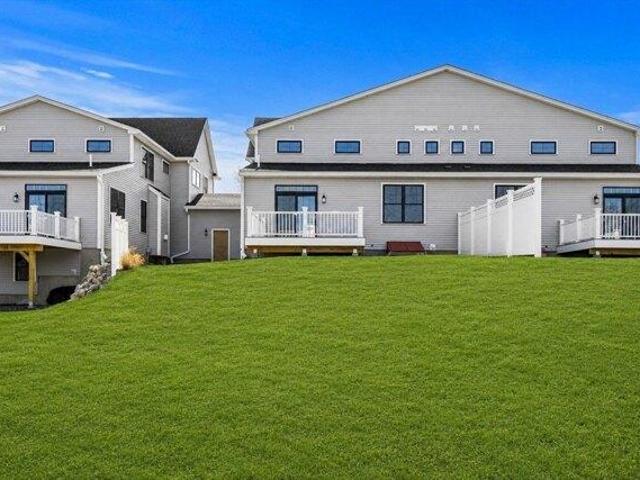 condo with 4 bedroom, Ipswich MA ES104851013