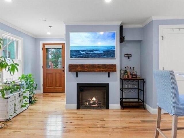 condo with 4 bedroom, Ipswich MA ES105082292