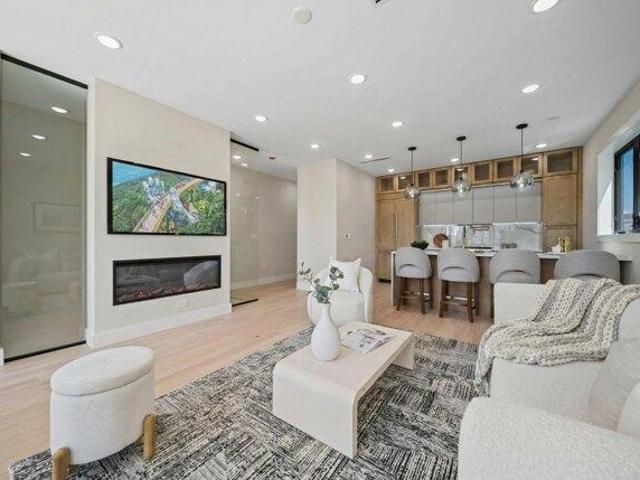 condo with 4 bedroom, Jersey City NJ DS102282736