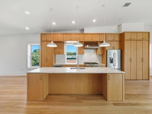 condo with 4 bedroom, Jersey City NJ DS102283339