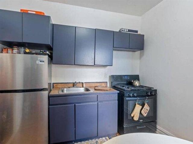 condo with 4 bedroom, Jersey City NJ ES103664940