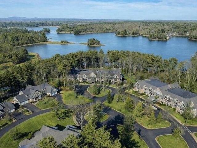 condo with 4 bedroom, Kittery ME DS102709432