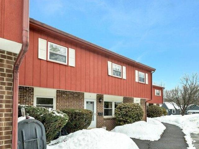 condo with 4 bedroom, Laconia NH ES104043713