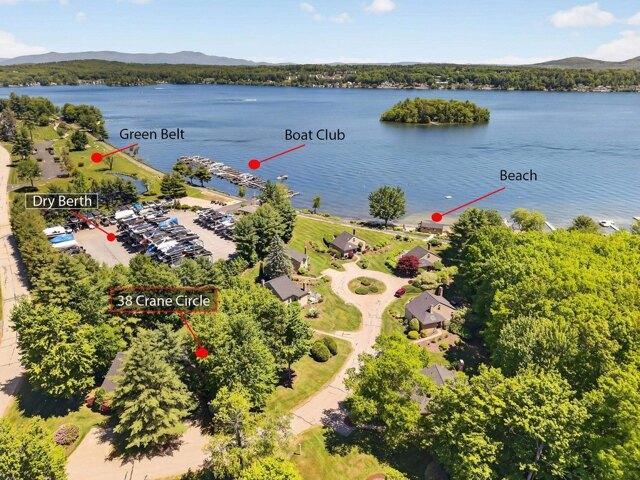 condo with 4 bedroom, Laconia NH ES103889527