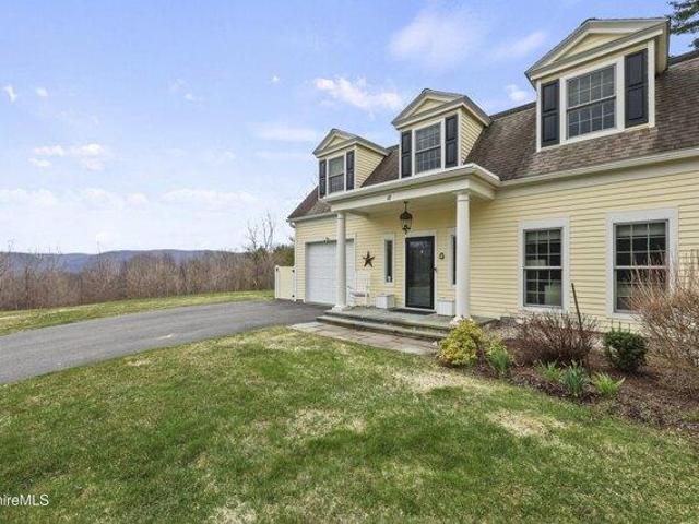 condo with 4 bedroom, Lenox MA DS101706279