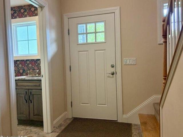 condo with 4 bedroom, Lenox MA ES104904211