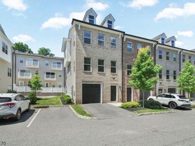 condo with 4 bedroom, Little Falls NJ ES104234044