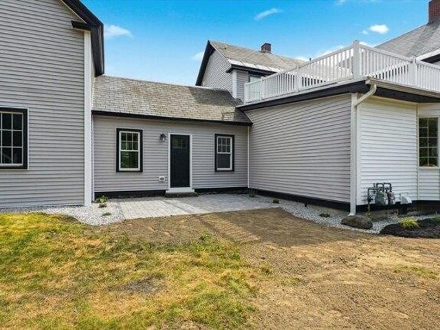 condo with 4 bedroom, Lunenburg MA DS104150388